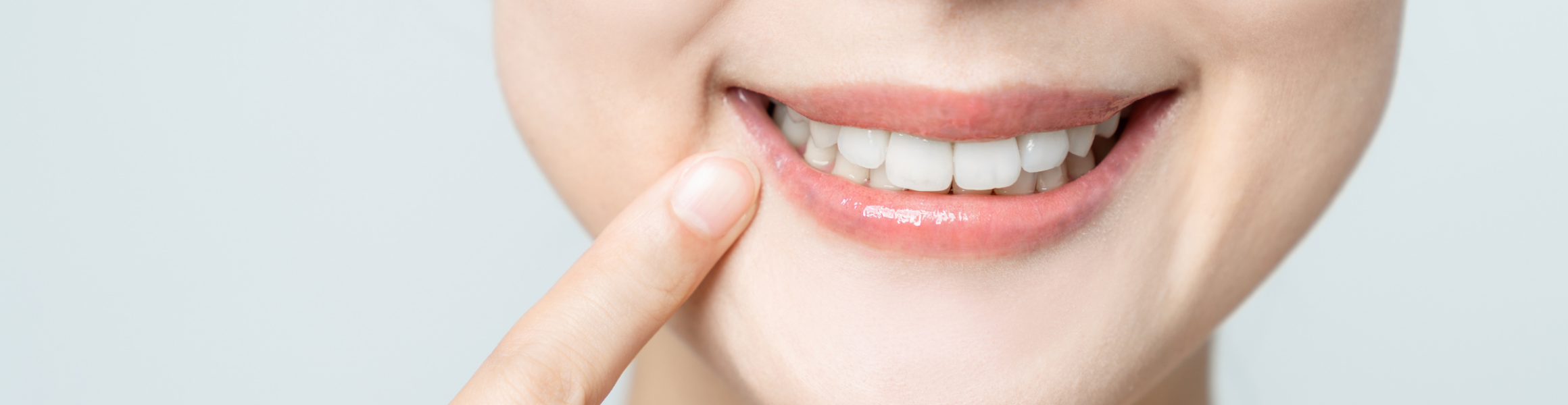 Dental Flippers: What They Are & When to Use Them